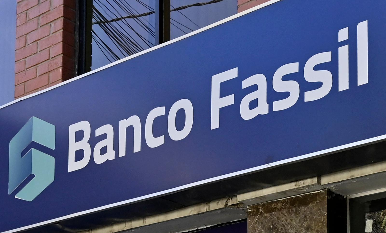 Analista: Lo ocurrido en Banco Fassil es la “estafa piramidal más ...