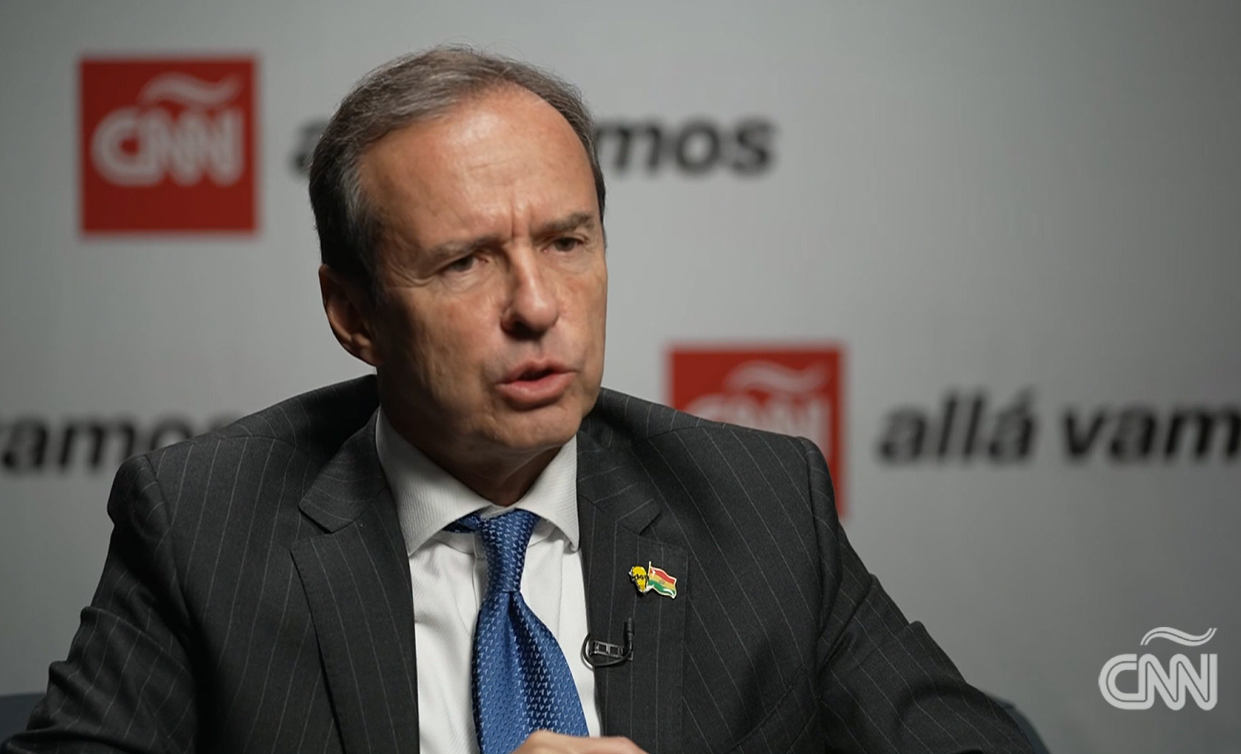 Tuto: si el 2025 siguen los gobiernos que sonríen a las dictaduras, en ...